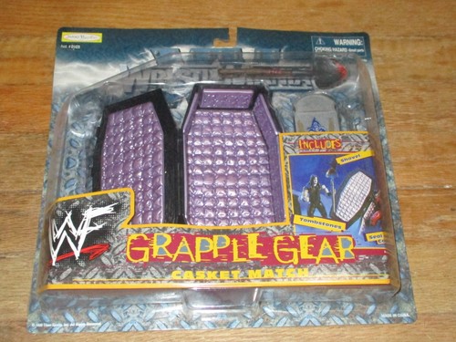 WWF WWE Jakks Grapple Gear Undertaker Casket Match Wrestling Figure set ...