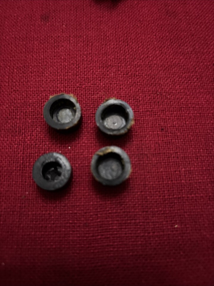 Vintage Singer Sewing Machine 3343c Replacement OEM Rubber Leg Cushions ...