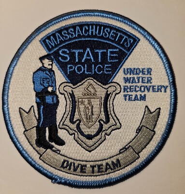 MASSACHUSETTS STATE POLICE UNDERWATER RECOVERY TEAM OFFICER AND SHIELD ...