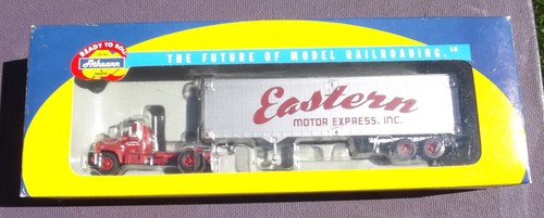 Athearn 93183 HO Mack B Tractor with 40' Trailer Eastern Motor Express ...