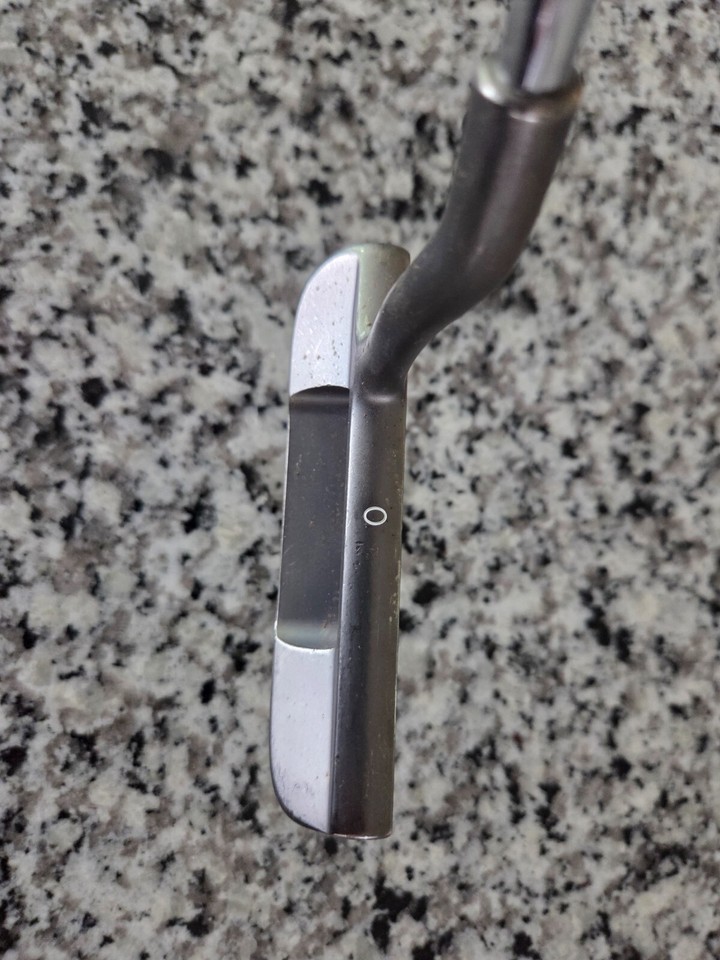 Rare T.P. Mills Mizuno putter with original grip shaft band and ...