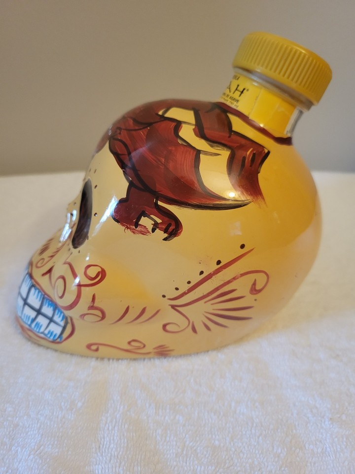 VINTAGE KAH HAND PAINTED DAY OF THE DEAD SKULL TEQUILA BOTTLE MEXICO MINT COND. | eBay