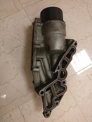 MERCEDES-BENZ OEM Engine Oil Filter Housing with Cooler - A2721800510 ...