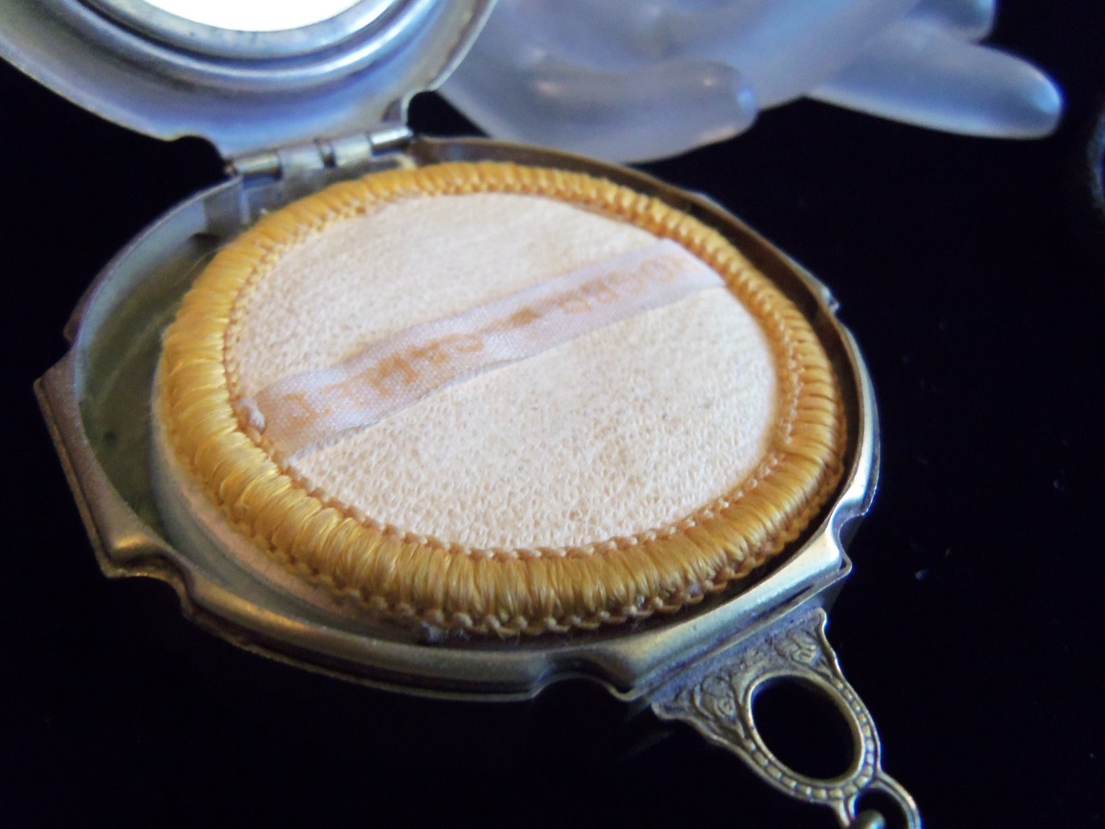 Antique Designer Silver Powder compact Wristlet Secre… - Gem