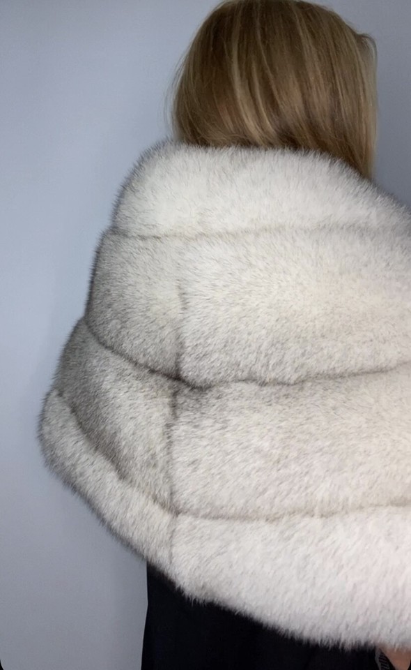 Sagafurs stunning blue fox fur stole wrap | eBay