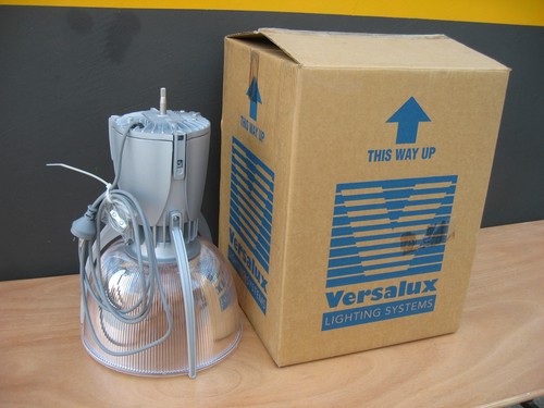 "NEW" WAREHOUSE, GLAMOX..100W VERSALUX..LIGHTING SYSTEM Model: XENA315 ...