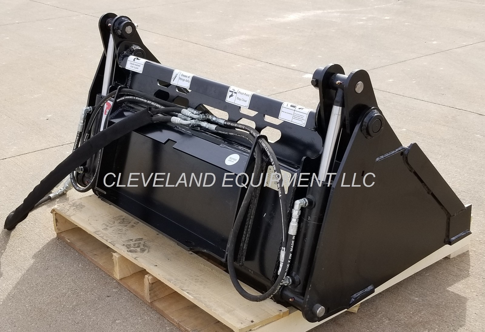 NEW 42" MINI 4-IN-1 COMBINATION BUCKET - Toro Dingo Skid Steer Loader ...