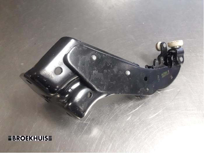 A4477600647 Rollenführung für Schiebetür MERCEDES-BENZ V-Klasse (W447 ...