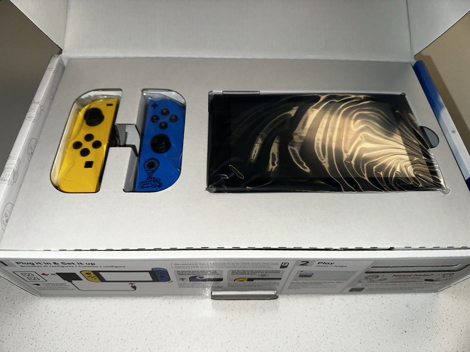 Nintendo Switch Fortnite Special Set Wildcat Bundle CODE INCLUDED NEW ...