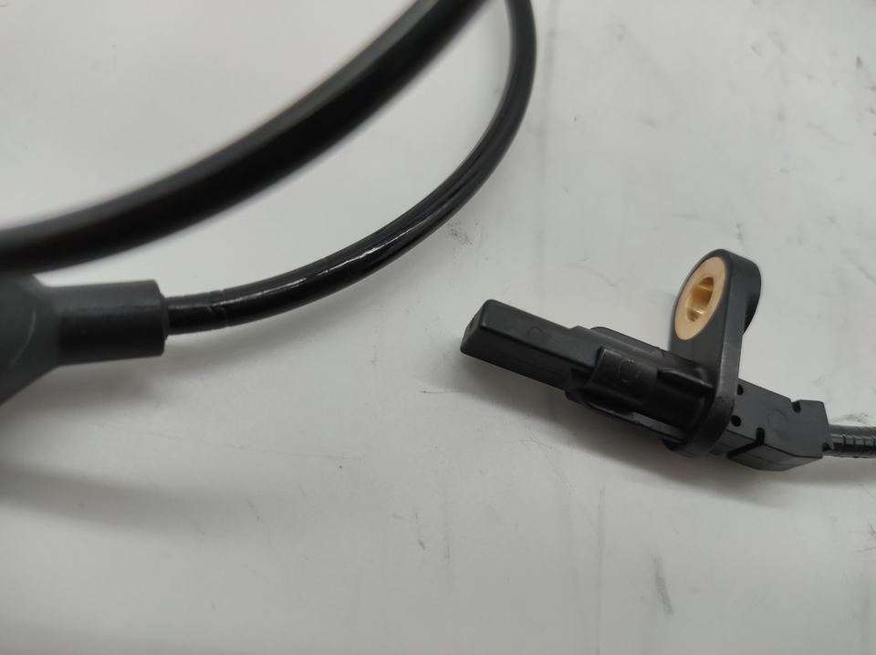 ABS Speed Sensor Rear LR072107 For 2015 2016 2017 Land Rover Discovery ...