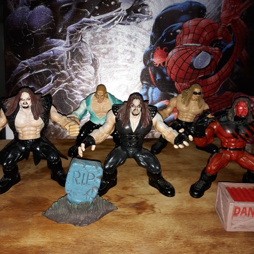 WWE WWF Lot Jakks Maximum Sweat Wrestling Figures Undertaker Kane Edge ...