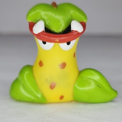 1997 Pokemon Finger Puppet Victreebel Figure Catch em All Nintendo ...