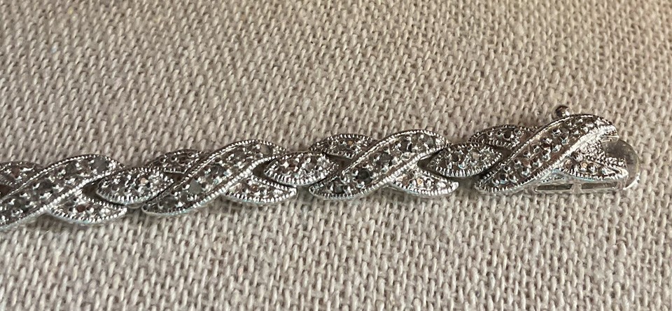 DBJ Signed Womens Sterling Silver Diamond Line Bracelet Rhodium Plated ...