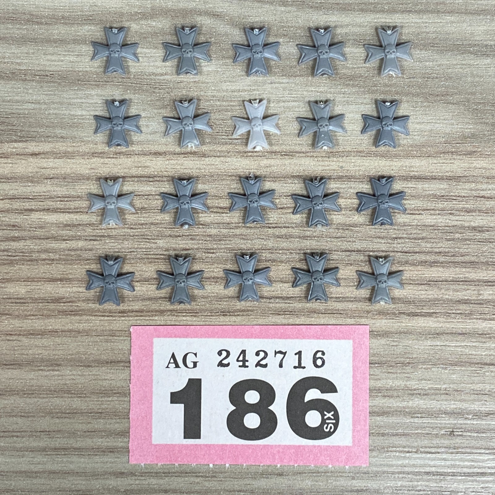 CITADEL EMPIRE SHIELD BOSSES BOSS WARHAMMER THE OLD WORLD AGE OF SIGMAR ...