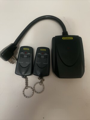 Stanley Remote Control Indoor/ Outdoor Power Light Outlet 50'/2 Remotes ...