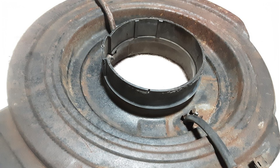 1980-1987 Chevrolet/ GMC Truck 4 Barrel Air Cleaner Carburetor Riser ...