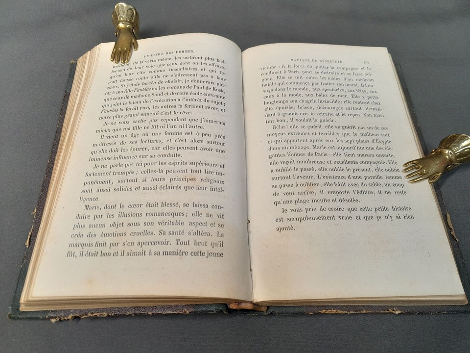 L-251. The Book of Women. MME. The Countess Dash. A. Bourdilliat & Co ...