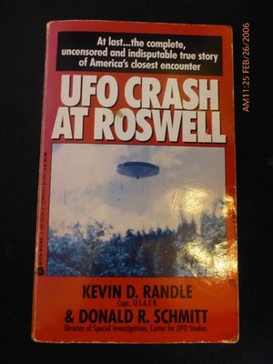 UFO Crash At Roswell Randle Schmitt Vtg Paperback Book 1991 | eBay