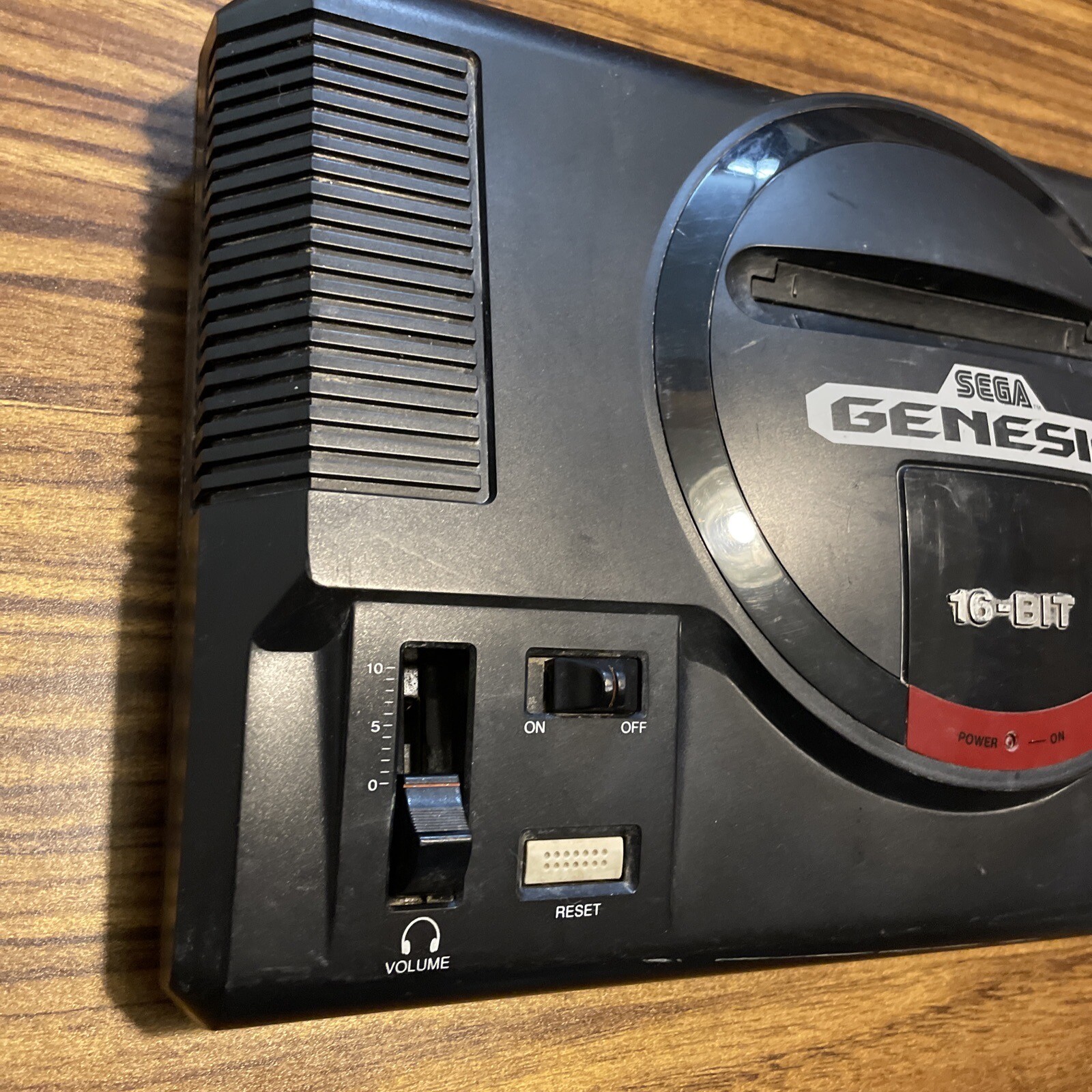 SEGA Genesis Model 1 1601 Console Only For Parts/Repair - Sold As Is ...