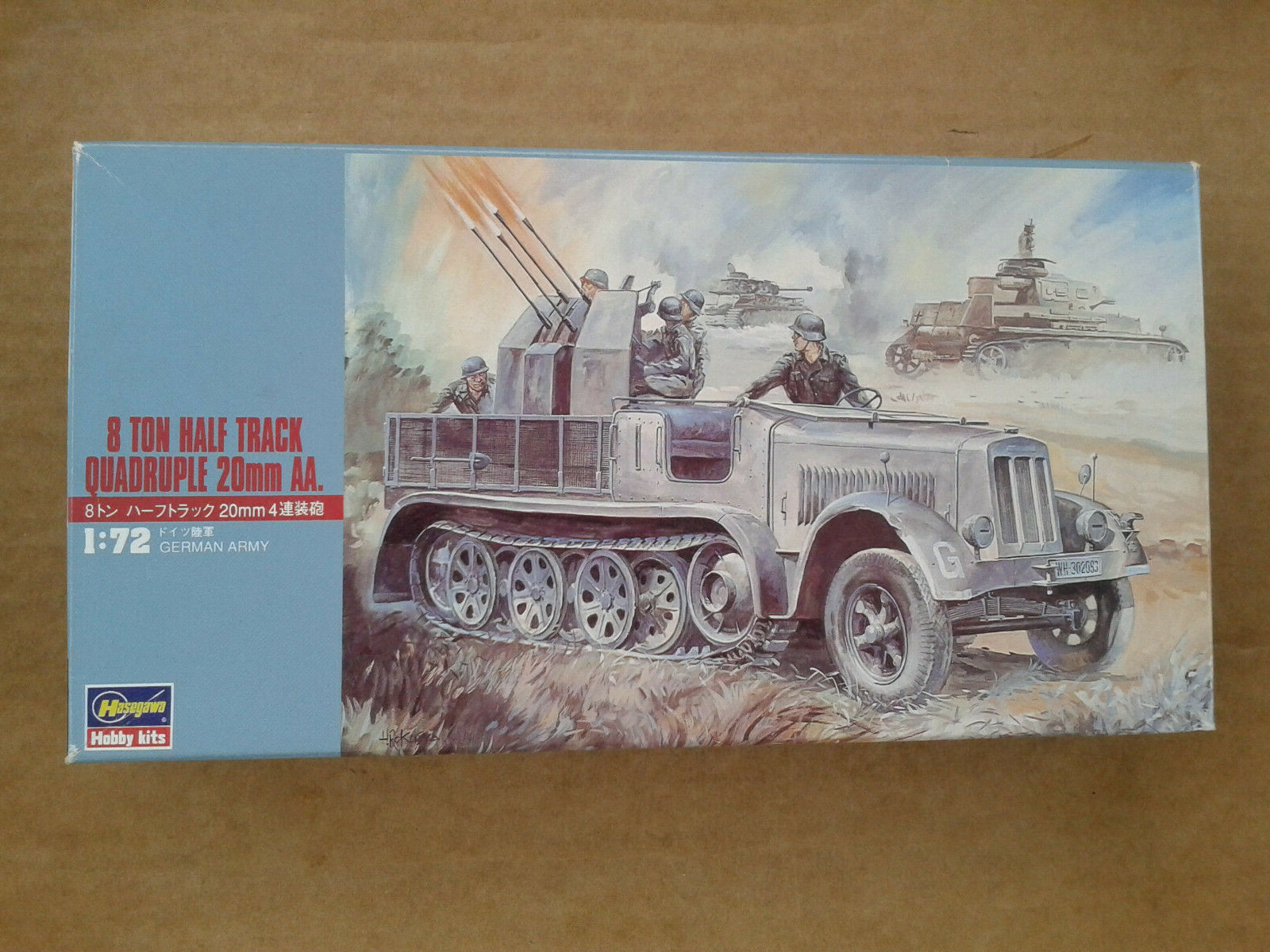 1/72 scale Hasegawa WWII German SDkfz 7- 8 Ton Half-Track 20mm AA Quad ...