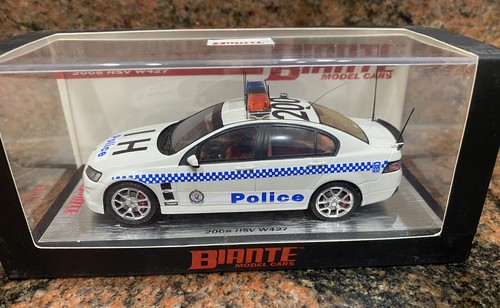 1/43 Custom HOLDEN VF COMMODORE NSW IH 200 POLICE CAR HIGHWAY PATROL ...