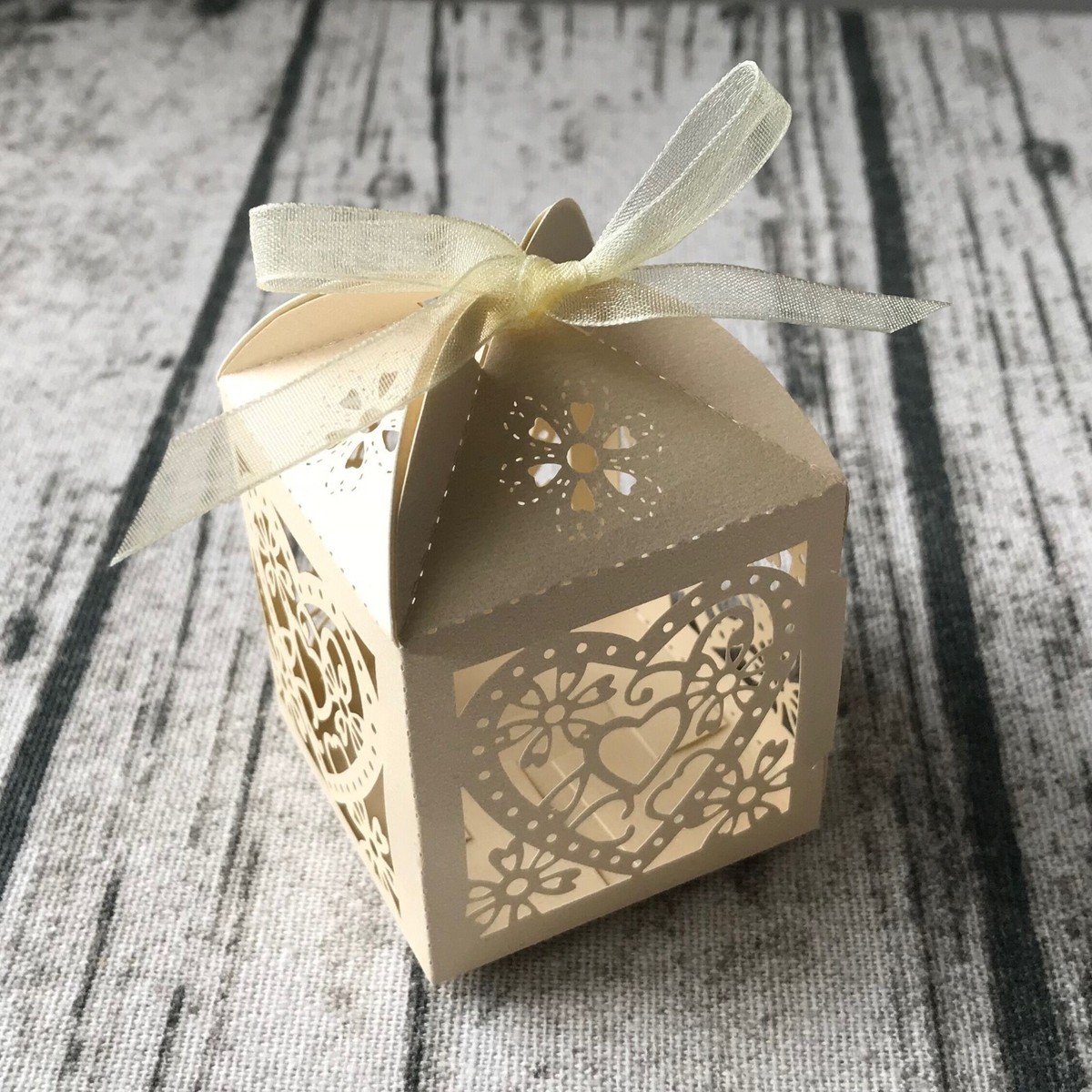 Ivory And Gold Favor Boxes