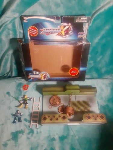 Jazwares Megaman X Mech Factory Mini Figure Toy Playset, Mega Man X ...