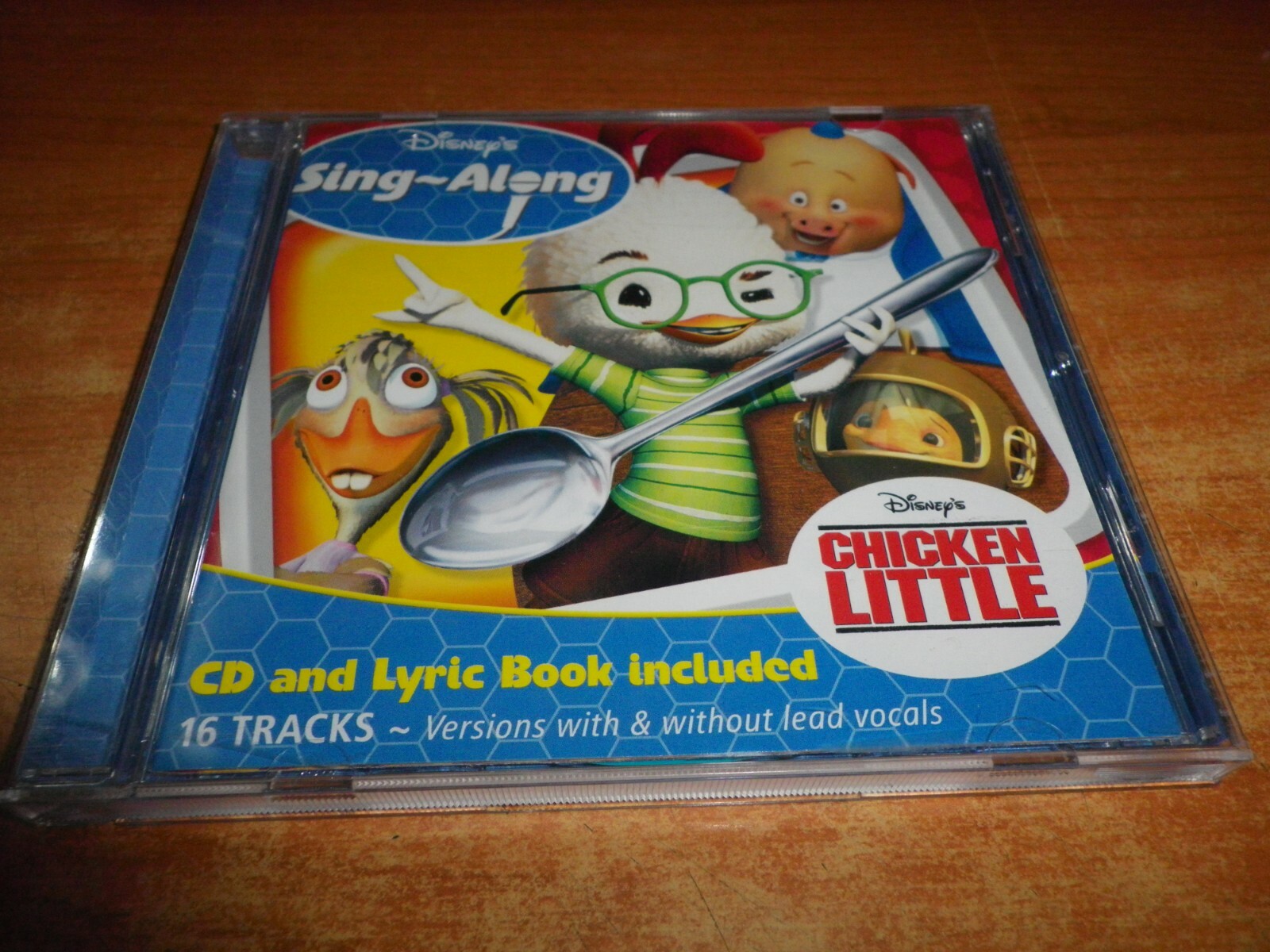 CHICKEN LITTLE BANDA SONORA DISNEY Sing-Along CD ALBUM 2006 EU CONTIENE ...