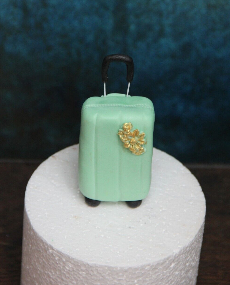 Fondant Bag Cake