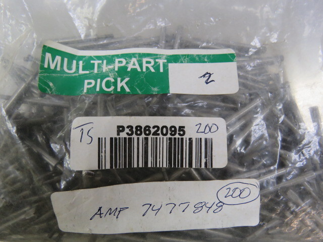 Amp 747784-8 Qty of 20 per Lot D-Sub Tools & Hardware JACKSCREW KIT OF ...