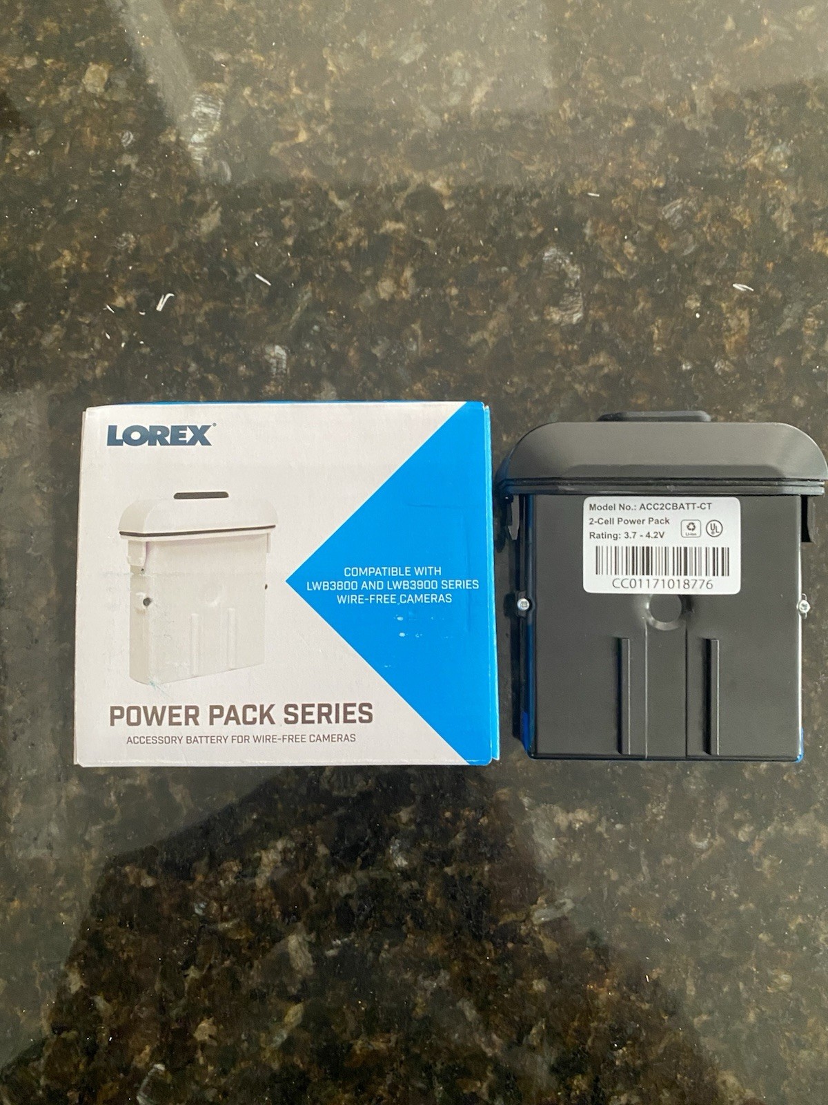 Lorex ACC2CBATT-CT Accessory Power Pack for LWB3900 Wire-Free Cameras ...