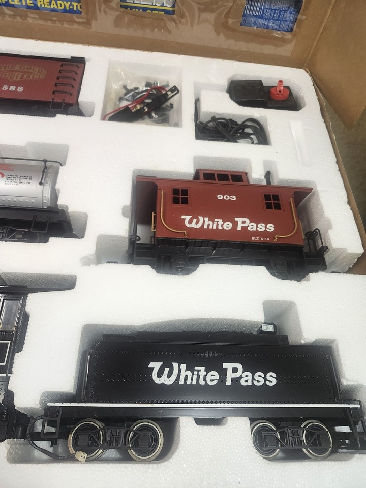 Bachmann Big Haulers Rocky Mountain Express G-Scale Electric Train Set ...