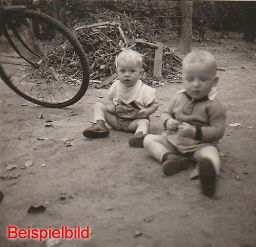 Alte Fotos Baby Babys Babies Geburt Kleinkind Antik Schwarz/Weiss ...