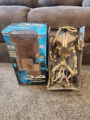 Independence Day (ID4) 1996 ALIEN Supreme Commander HUGE Action Figure ...