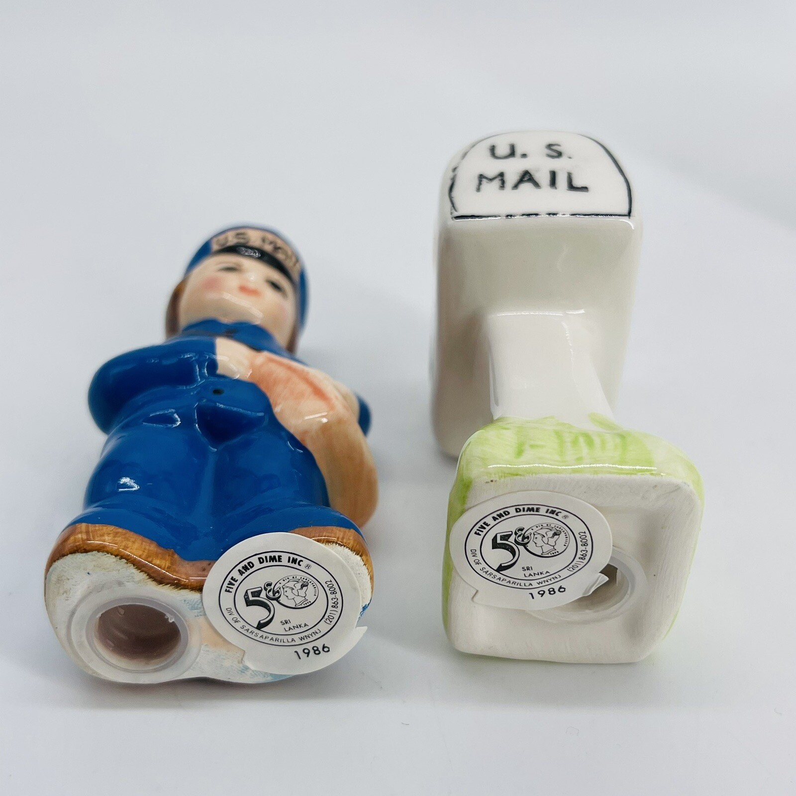 VINTAGE 1986 JAPAN FIVE(5) & DIME MAILMAN MAILBOX SALT & PEPPER SHAKER ...