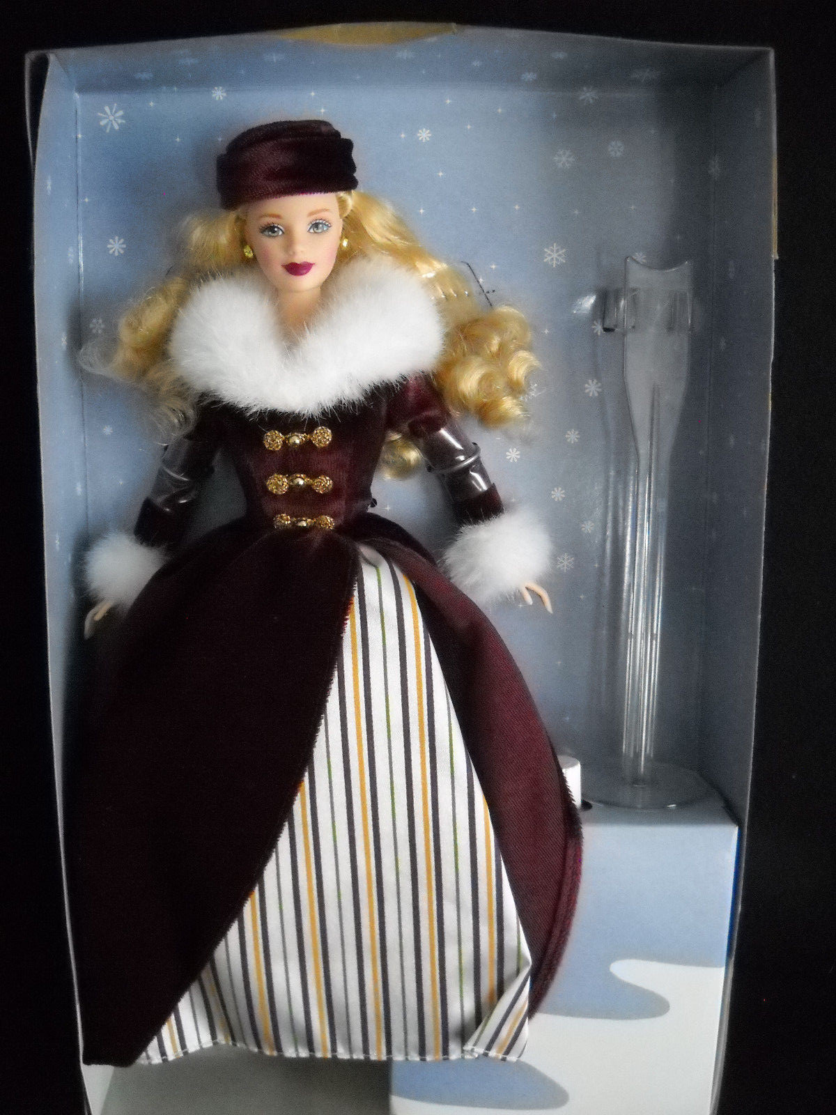 Barbie Victorian Ice Skater Doll 2000 Special Edition Matel New in Box ...