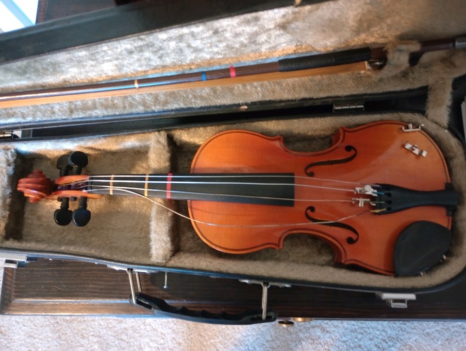 Suzuki Childs Violin With Bow And Case, Nagoya Suzuki Violin Co. LTD | eBay