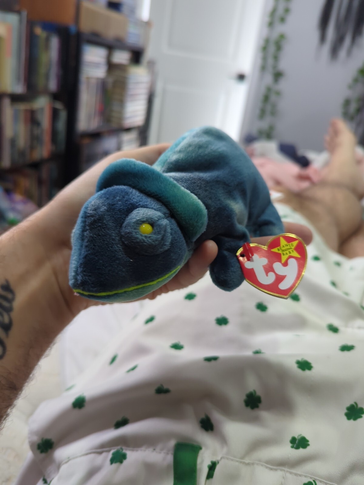 Ty Beanie Baby 9 inch Rainbow The Iguana Chameleon Toy 8421040377 | eBay