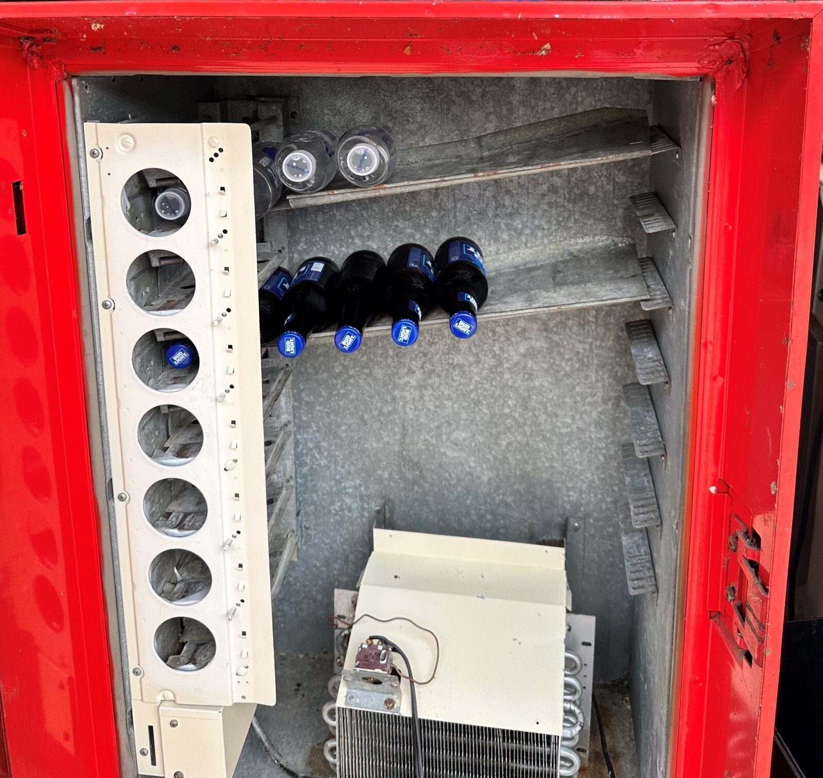 Vintage Coca Cola Machine - As-is for Display, Restoration, Parts or ...