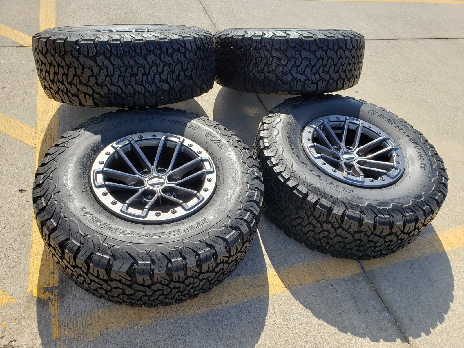 17" Ford F-150 Raptor OEM rims wheels BEADLOCK 96450 Expedition 2019 ...