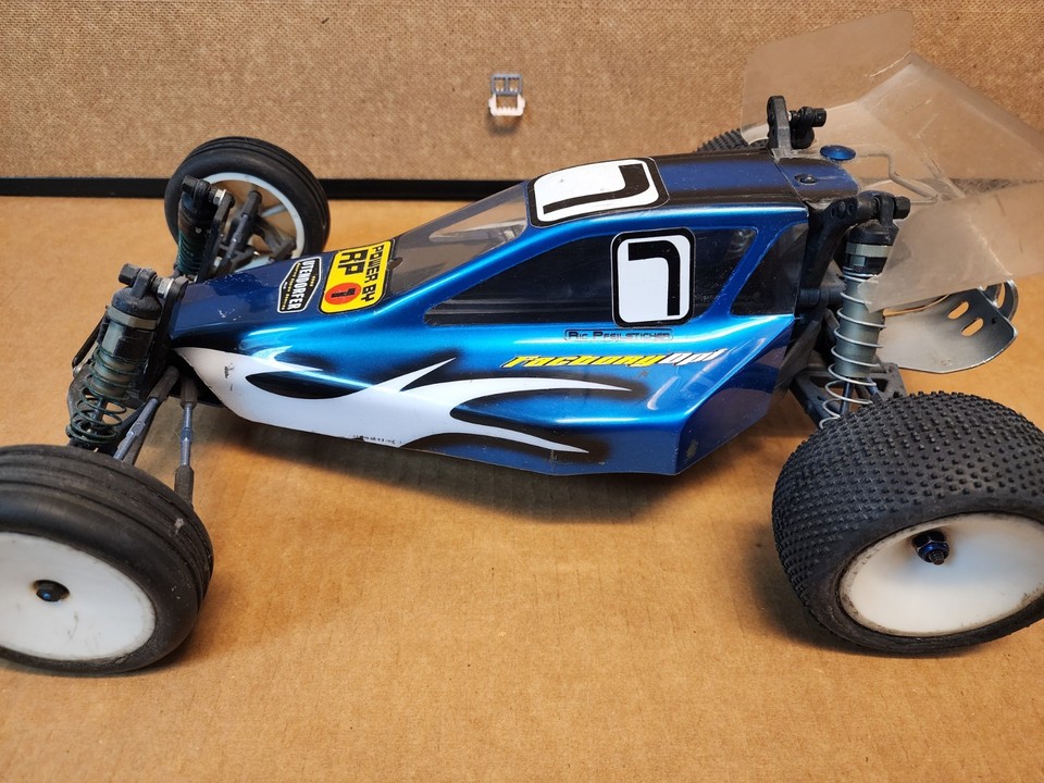 Team Associated RC10B4 Factory Team Competition 2wd Buggy Vintage RC10 ...