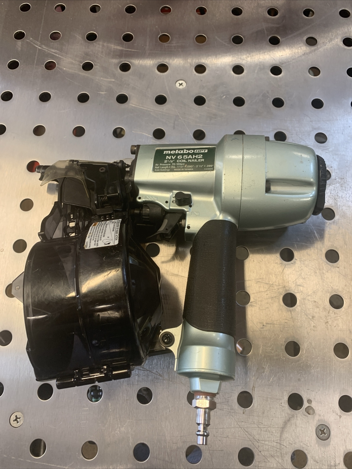 Metabo HPT NV65AH2 Coil Siding Nailer Pneumatic 717709024205 | eBay