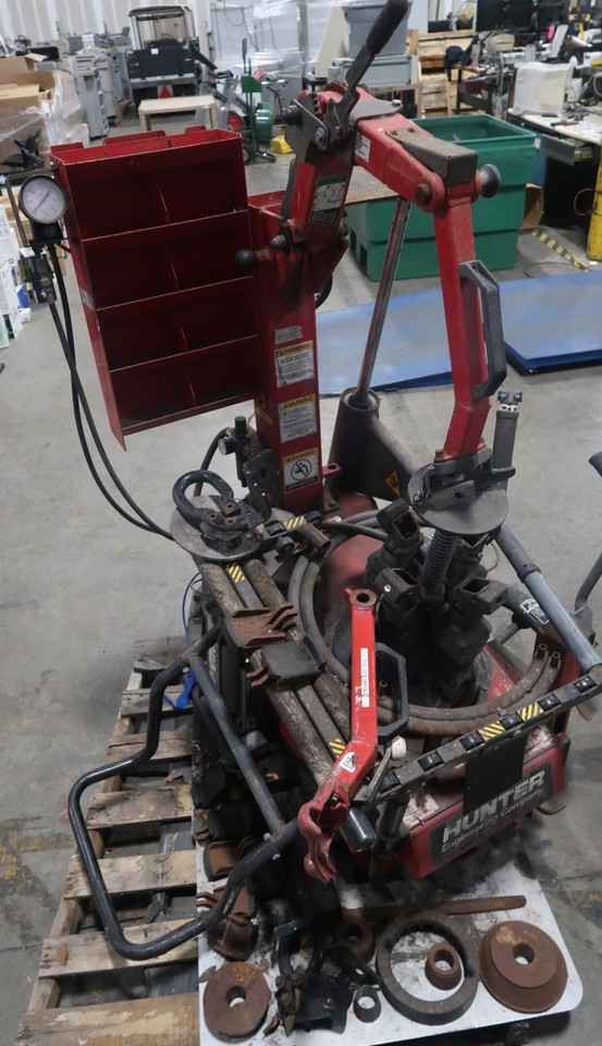 Hunter TC3250 Tire Changer - Butler P/N: 10252 - SEE DESC - LOCAL PICK ...