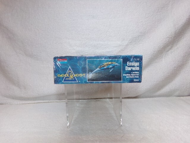 Monogram #3603 Seaquest DSV Ensign Darwin 1:12 Model Kit NEW SEALED | eBay