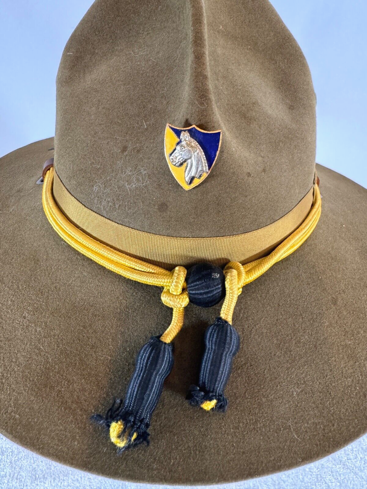 ORIGINAL WWII US ARMY WW2 CAVALRY CAMPAIGN HAT W/ SCREWBACK DI & CORD ...