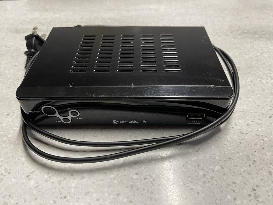 EMATIC AT103B Digital Converter Set Top Box No Remote - Untested | eBay