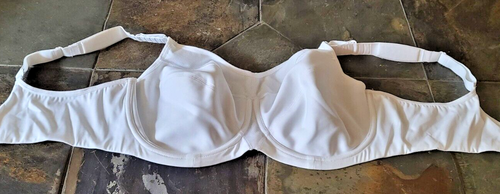 18DD (40DD US) Triumph Triaction Convertible Ultra Underwire Sports Bra ...