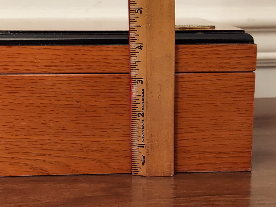 Vintage Used Thompson & Co Inc 1915 - Cigar Box Humidor & Hygrometer ...