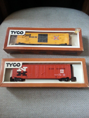 Tyco Boxcars