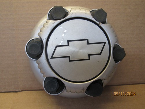 2000 2001 02 03 04 05 07 08 09 2010 Chevy 1500 6 Lug Center Hub Cap OEM ...
